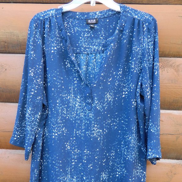 a.n.a | Tops | Ana A New Approach Womens Blue Wblue Dots Vneck Long ...